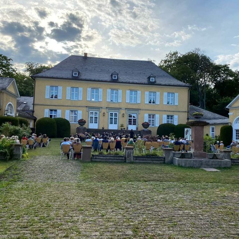Konzert im Schlosshof | Musikverein Bauschlott e.V.